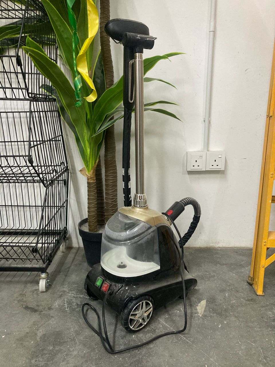 Steamer – Bayu Somerset